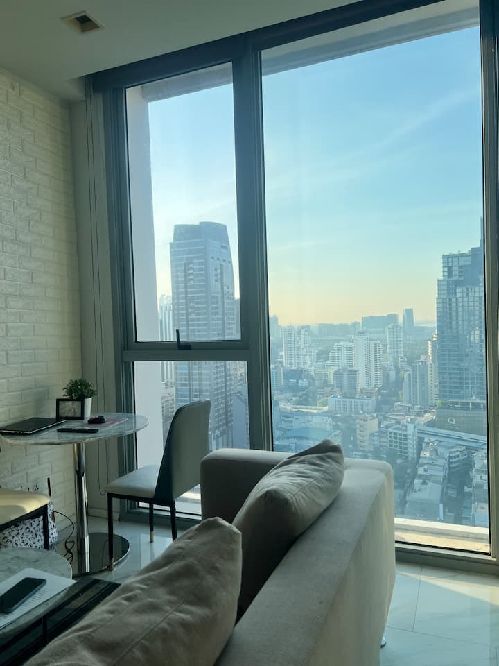 High Floor View Luxury 1 Br 5 Mins Bts Nana Soi 11 - Bangkok