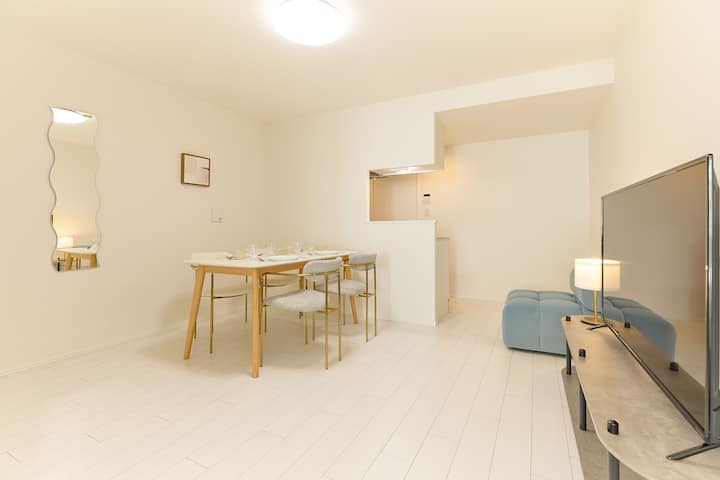 白金高輪駅から徒歩13分/4名収容/個室貸し切り/wi-fi完備 - Roppongi