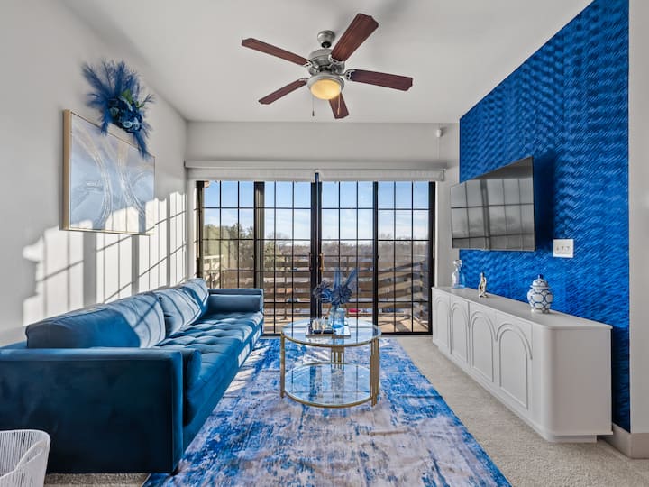 Elegant Studio | Bishop Arts | No Cleaning Fee - L - Dallas, TX