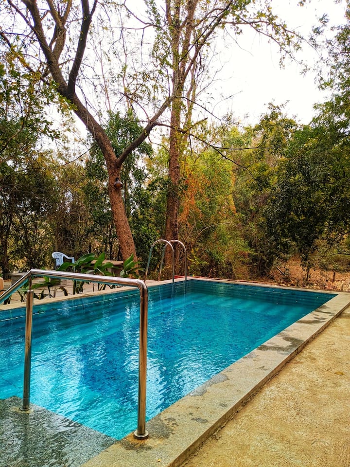 Private Farmstay Retreat With Pool - 