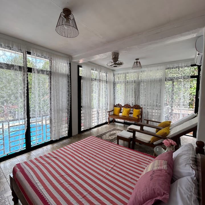 This Is Gumamela Room That Can Fit Up To 14 - Liliw