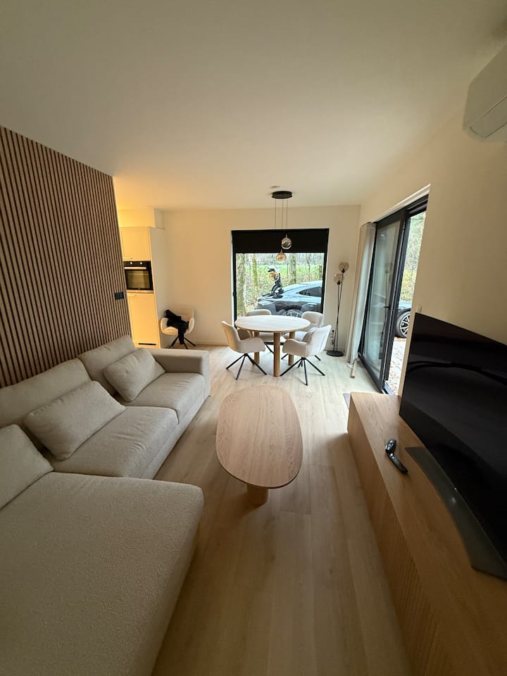 Zutendaal Hideaway - As