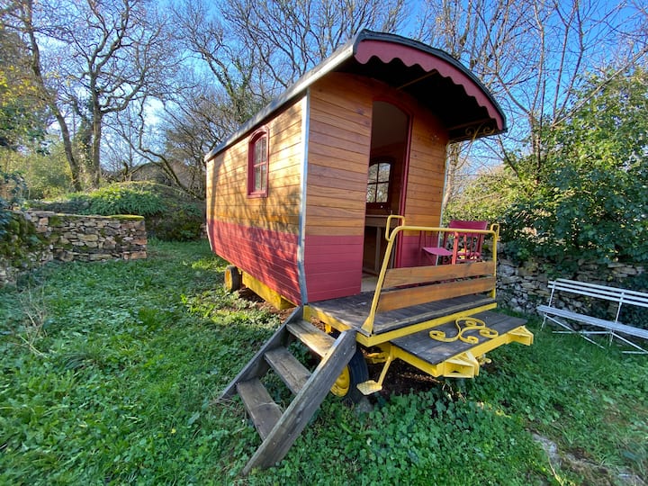 Roulotte Confort Face Au Lot - Saint-Cirq-Lapopie