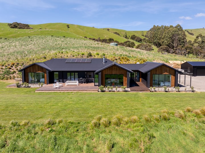 1031 - Martinborough