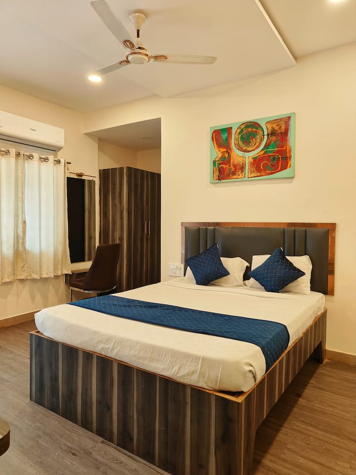 Hotel Ananta By Nivora Hospitality | Deluxe Room - Nagpur