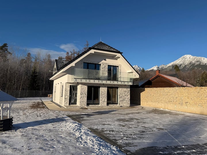 Villa White Stone - Nowa Leśna