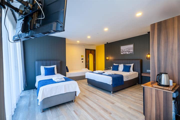 Delux 4 Kişilik Sadece Oda - Bodrum