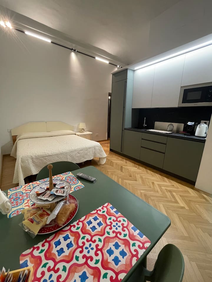 Casa Ferrara – Nel Cuore Di Novara - Novara