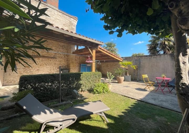 Gîte Le Petit Puybelliard - Linge Et Ménage Inclus - Chantonnay