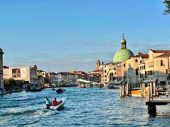 Venice Luxury Suite - Private Hammam, Gym & Design - Venice