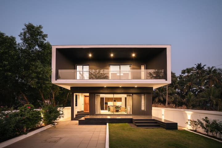 Tara Beach Villa - Mangalore