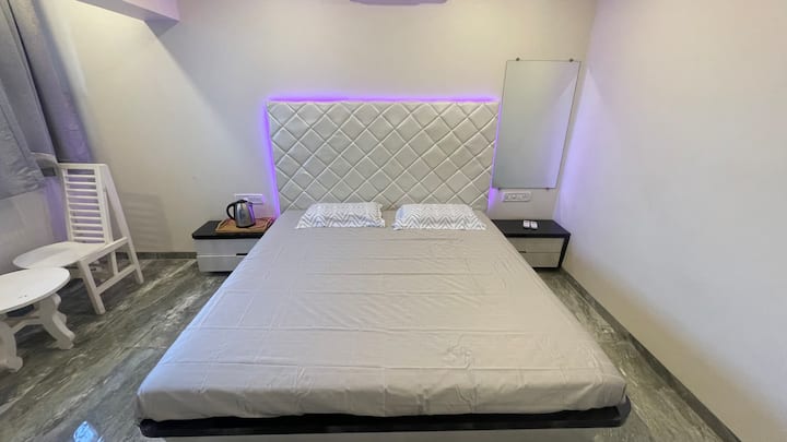 1bhk Luxurious Apartment - Ac/tv/fridge- Deolali - Nashik