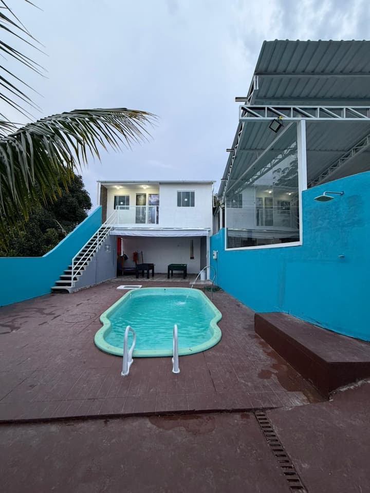 Espaço Parar Curtir Com A Família. - Poá