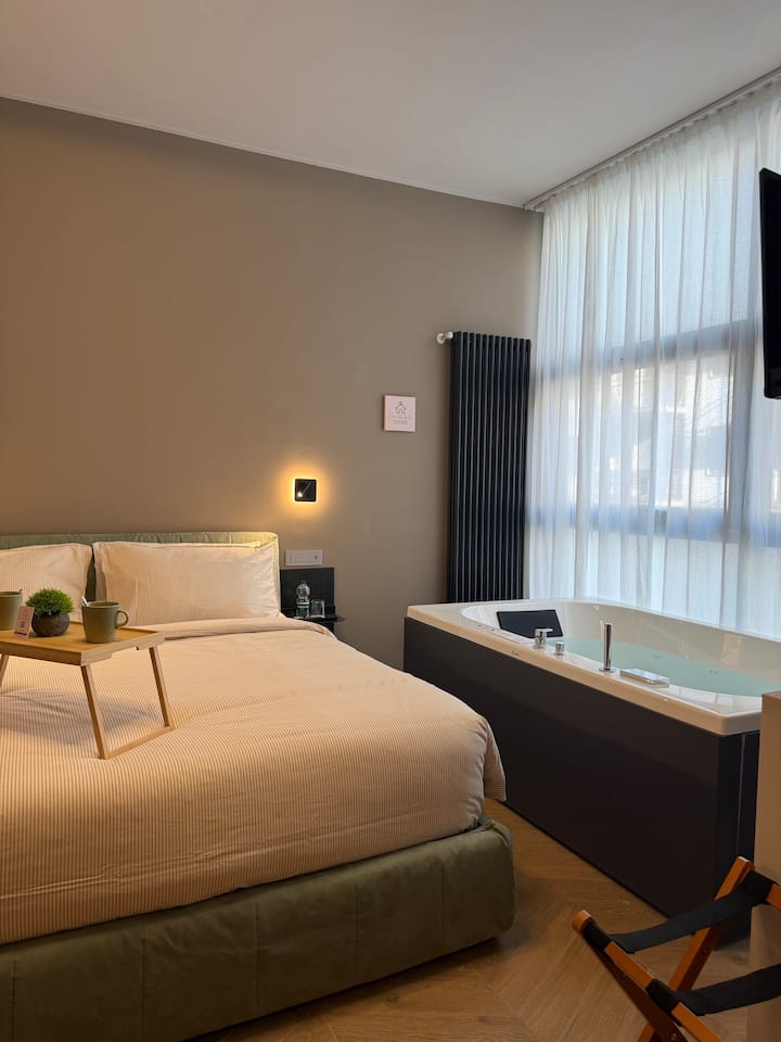 Zoe Suite&spa Casa Giulietta - Como