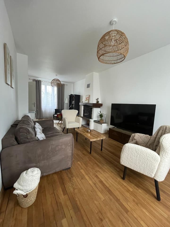 Le Qg, 4/6 Pers, 5 Mn Futuroscope Aquascope Aréna - Poitiers