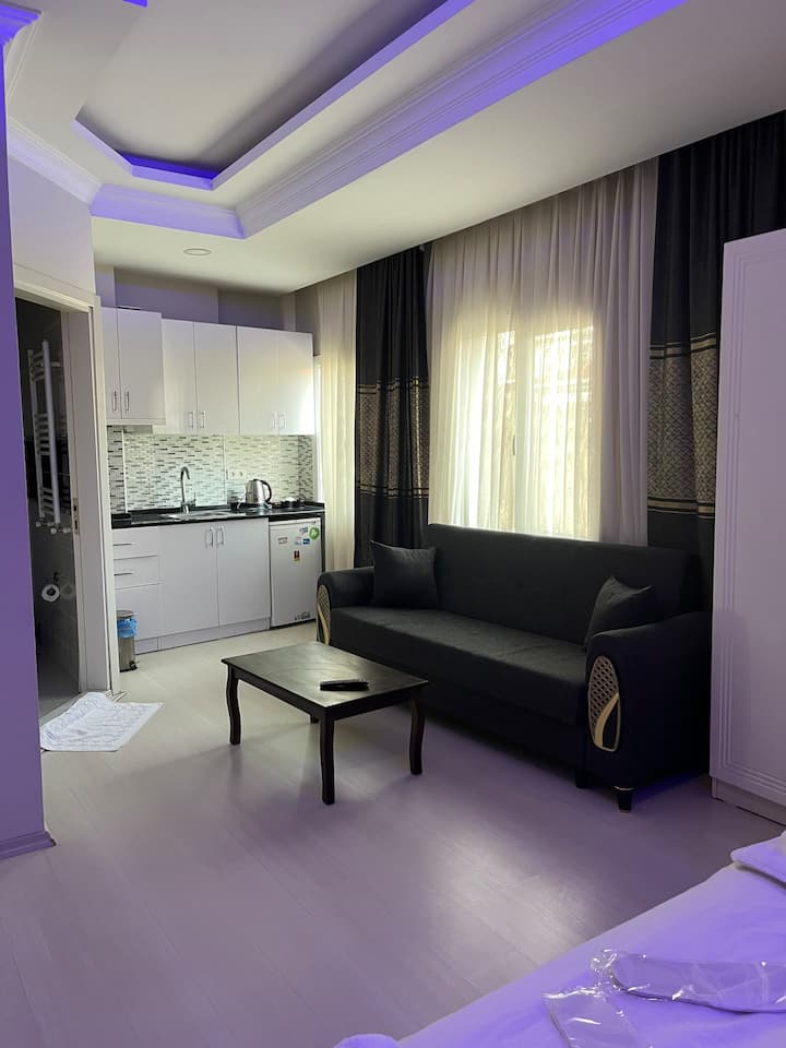 İZmir Merkezde Sahile Yakın Lux Daire - İzmir