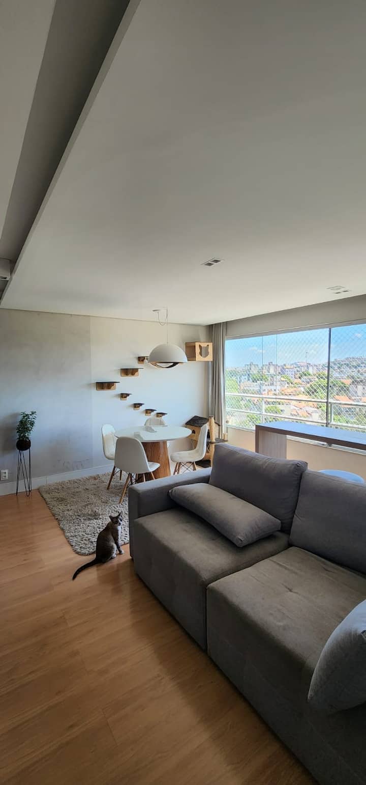 Apartamento Moderno, Confortável E Bem Decorado - Belo Horizonte