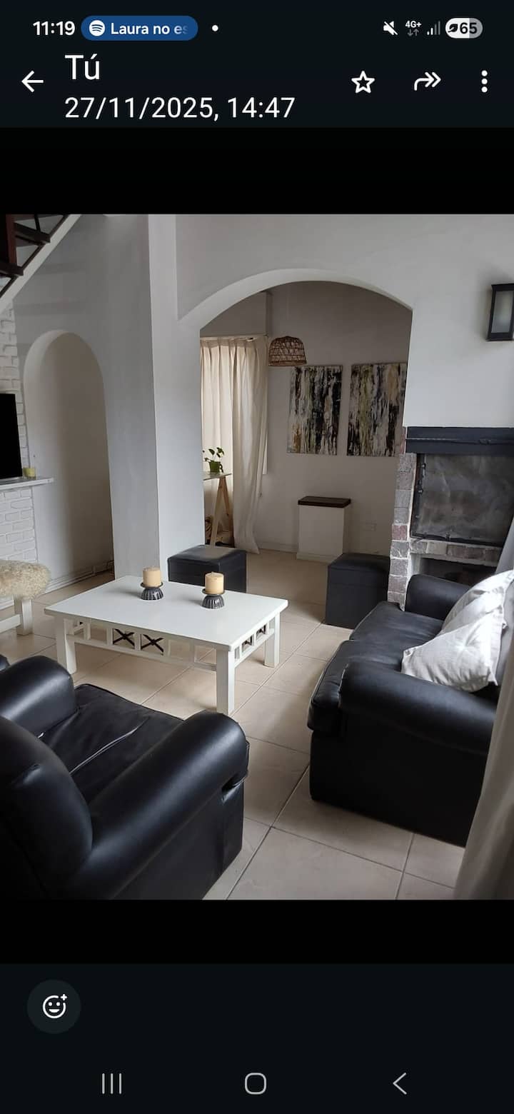 Casa Estilo Duplex /Exelente Ubicacion. - Necochea