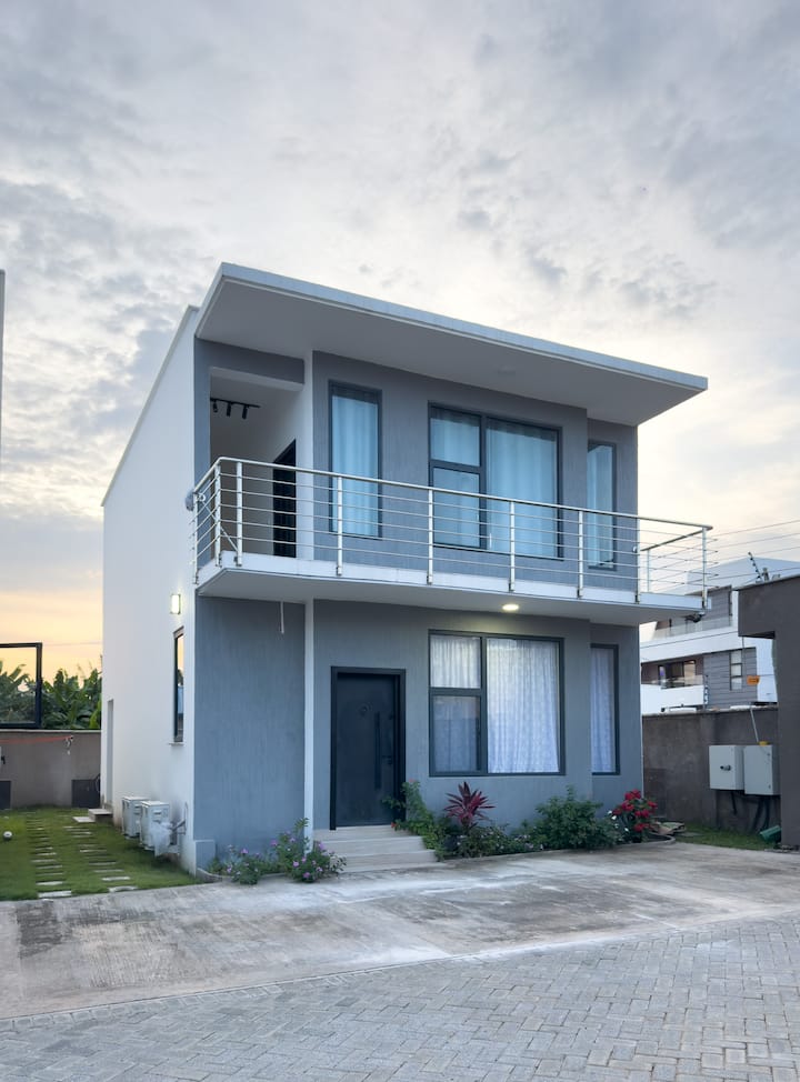 Spacious 1bdr Apartment In Tse Addo - Ghana