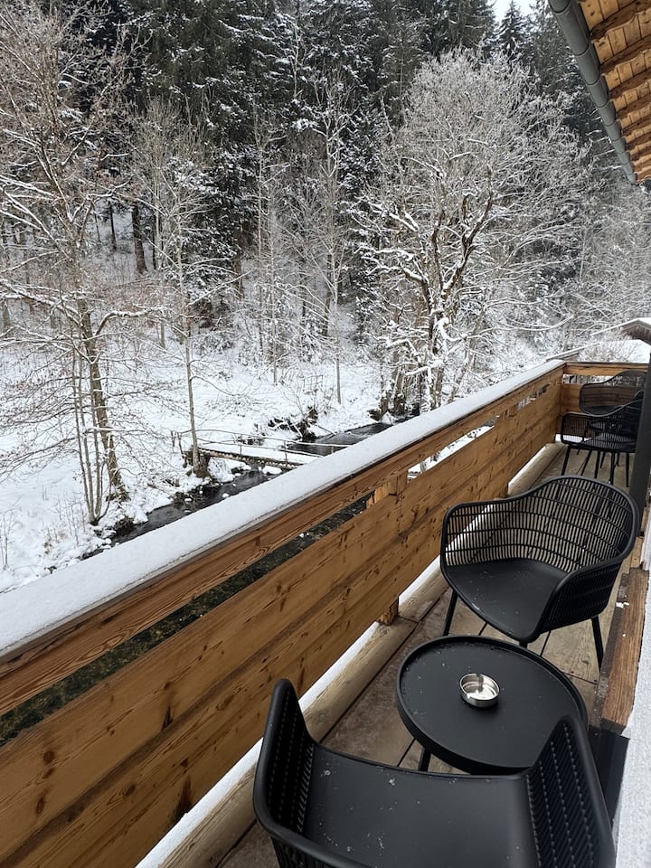 Erlebniswelt Fantenberg 
Chalet Apartment Superior - Siegsdorf