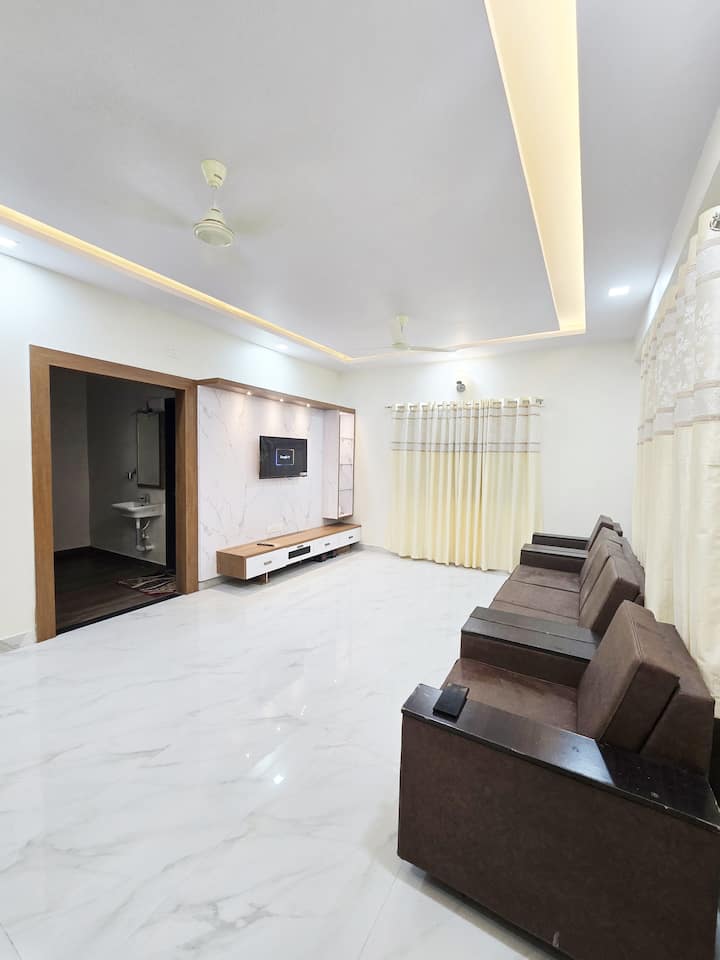 City Comforts 2bhk Near Highway Jn Medical College - Belagavi