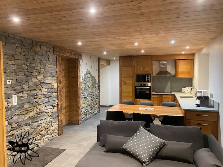 Appartement 6 Personnes Dans Une Maison De Village - Bessans