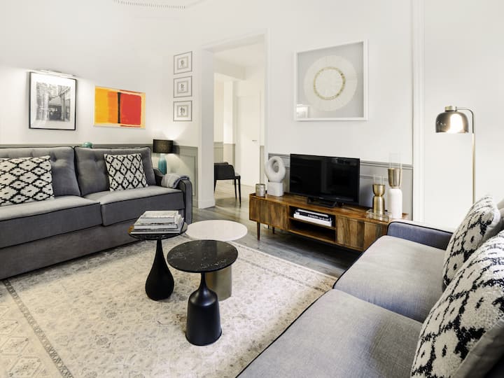Livinparis | Luxury Ac 4 Bedrooms Opera I - Paris