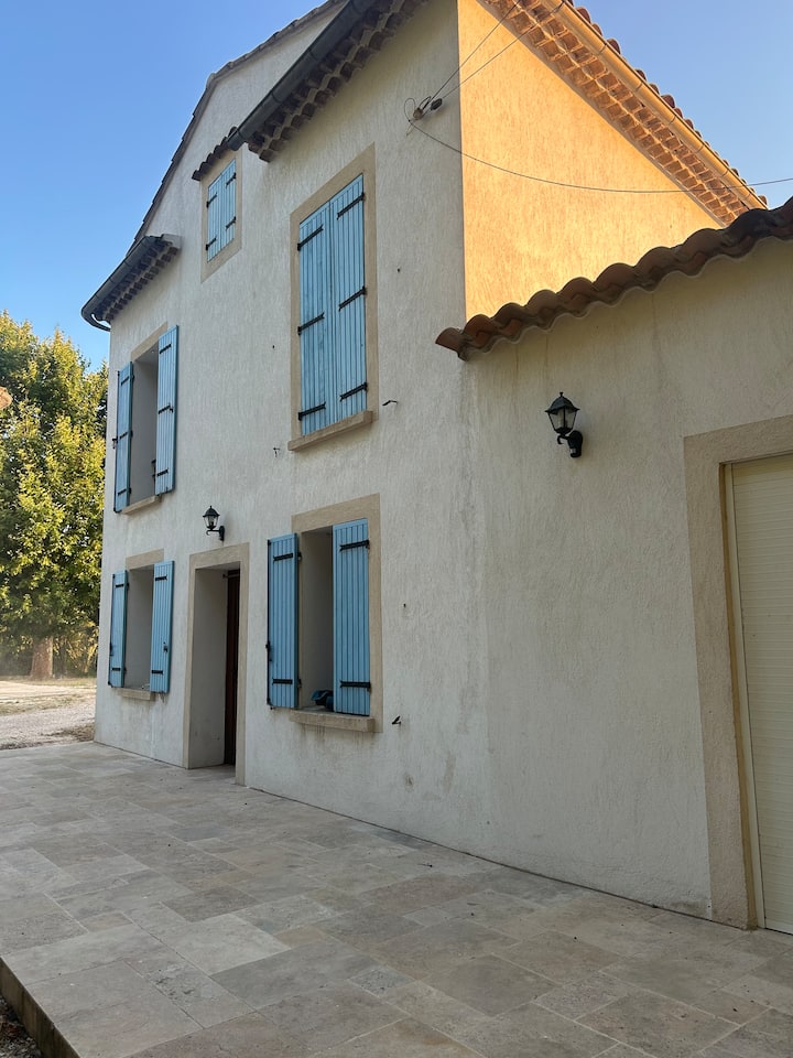 Maison Provençale Plage & Grand Jardin, Lac, Etc - La Garde