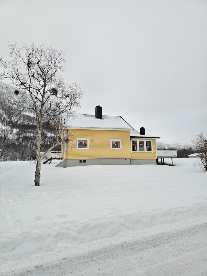 Hus I Lille Lerresfjord - Alta