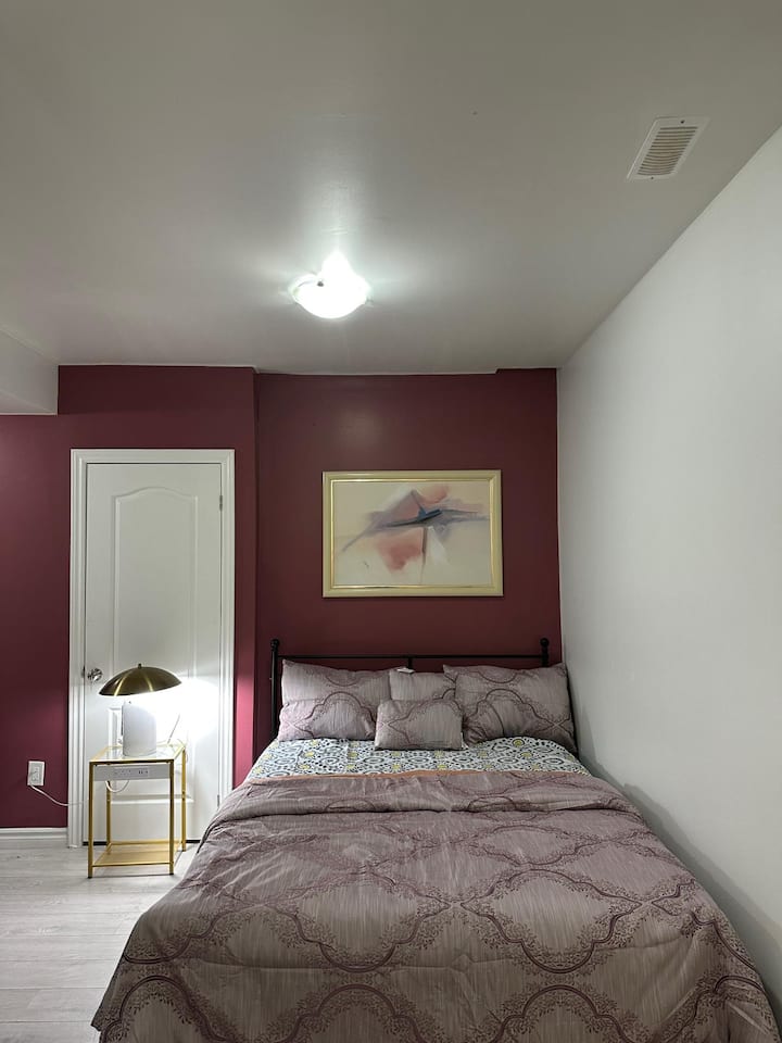 Whole Unit - 3br/2wr - Brampton