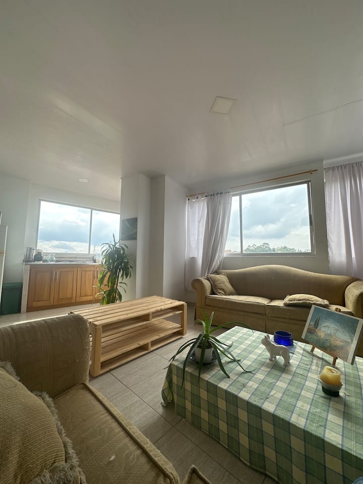 Apartamento Entre Medellín Y Guatapé/ En Rionegro - Rionegro