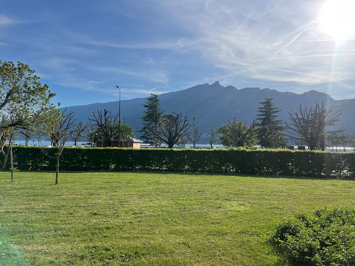 Face Au Lac, “Ô Lago”, Nouveau - Aix-les-Bains