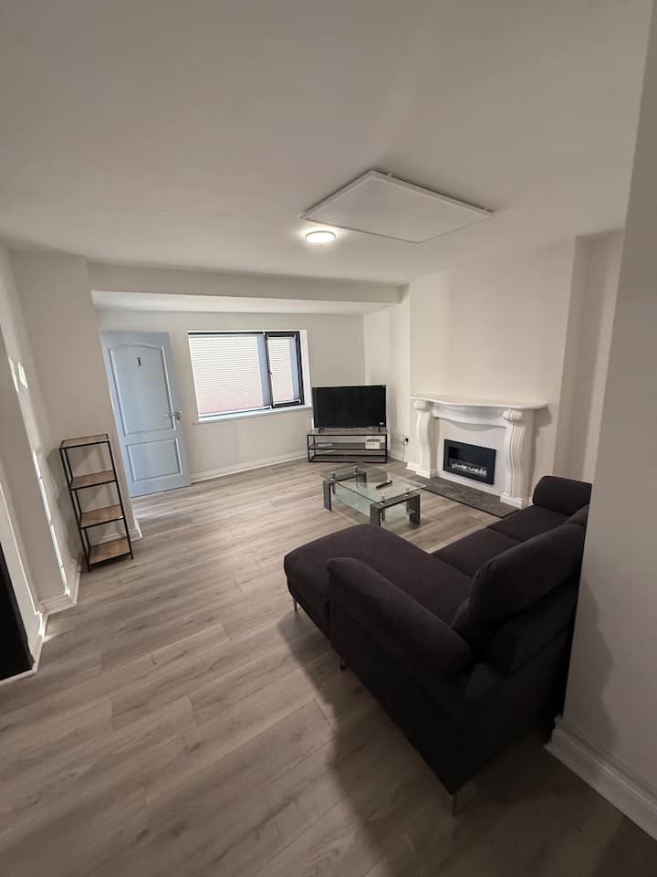 Cas Kildare Apt 2 - Kildare