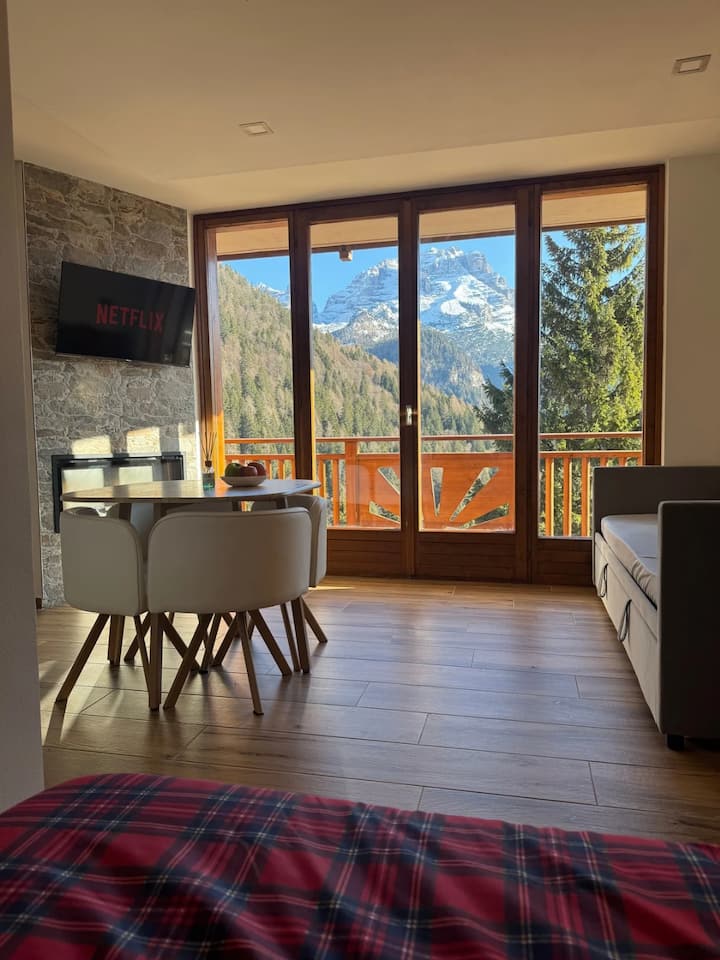 Dolomites View Campiglio - Madonna di Campiglio