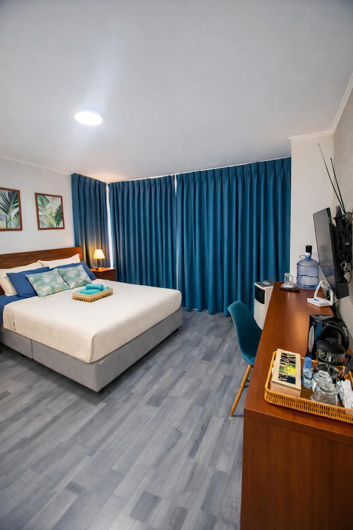 Espacio Acogedor En Centro Histórico|metro A Pasos - Santiago