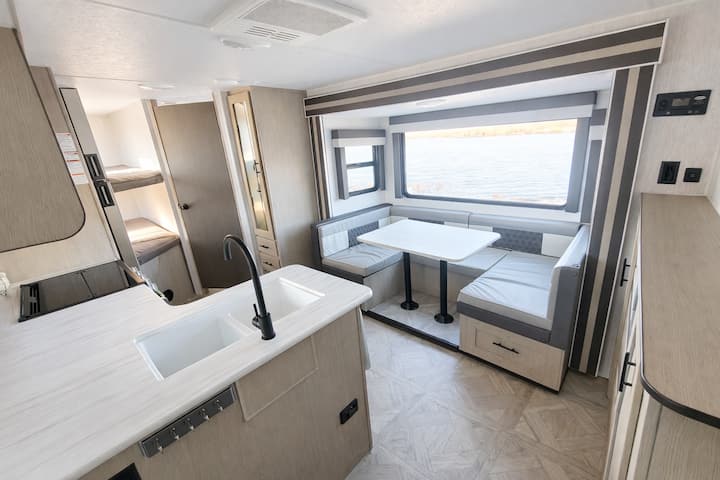 Cozy Travel Trailer Retreat Near The Park - 塞勒姆