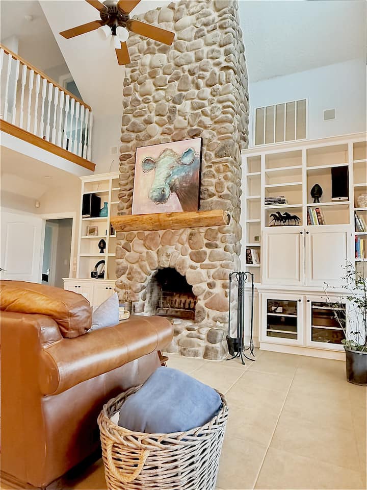 Mimi's House At Deeply Rooted Ranch - Brenham, TX