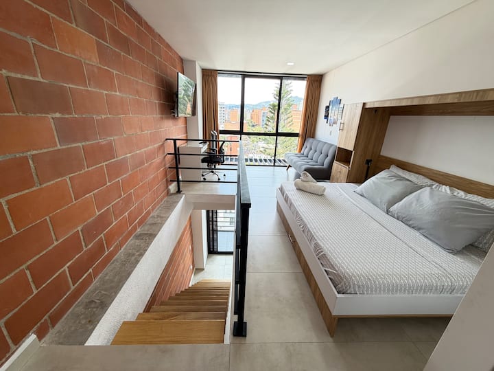 Laureles Loft W/ Jacuzzi + Rooftop & Walk To Viva - Medellín