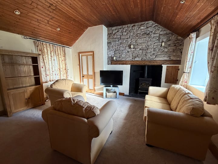 Paddy O’s Cottage - Midleton