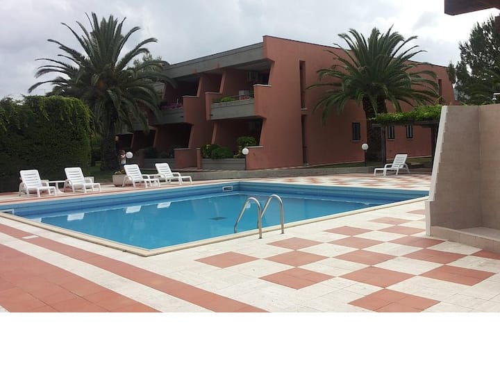 Grazioso Monolocale Con Uso Piscina Condominiale - Marina di Campo