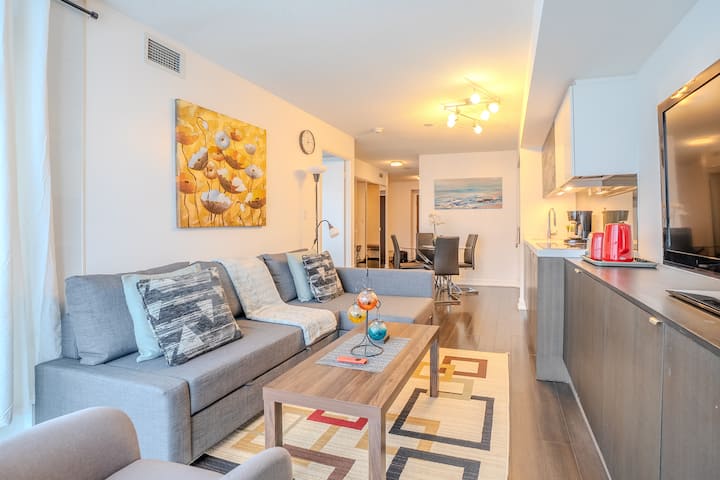 Bright City 1br • Walk Everywhere • Sleeps 4 - Toronto