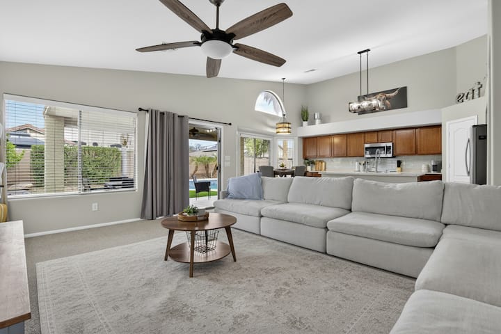 Private Pool, Air Hockey, Spring Training, Golf - Goodyear, AZ