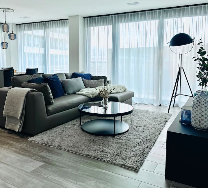 Bright Design Apartment With Balcony•10’ To Zurich - Zurich