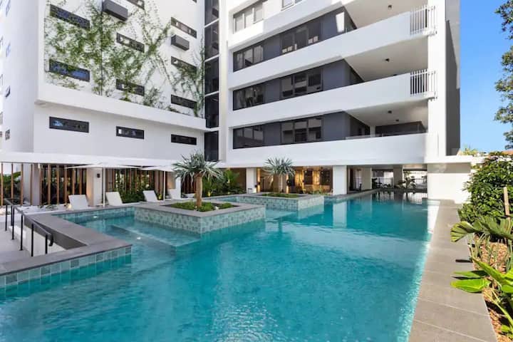 Maroochy Waterfront, Heated Pool, Spa And Gym - Maroochydore