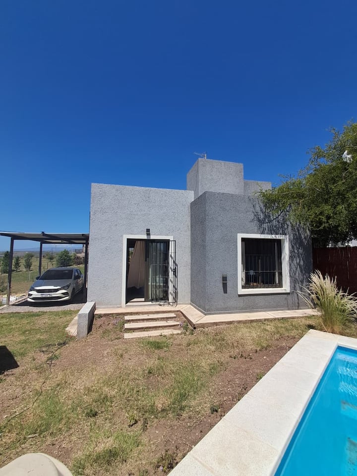 Mis Tres Estrellas, Cabañas Serranas - Cosquín