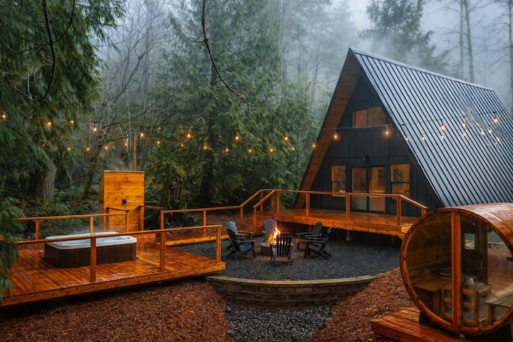 King Bed, Espresso Bar, 5 Minutes From Mt. Baker - Canada