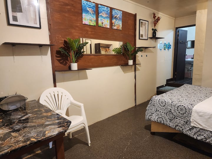 Unit 6 One Bed Studio, One Bathroom - Federated States of Micronesia
