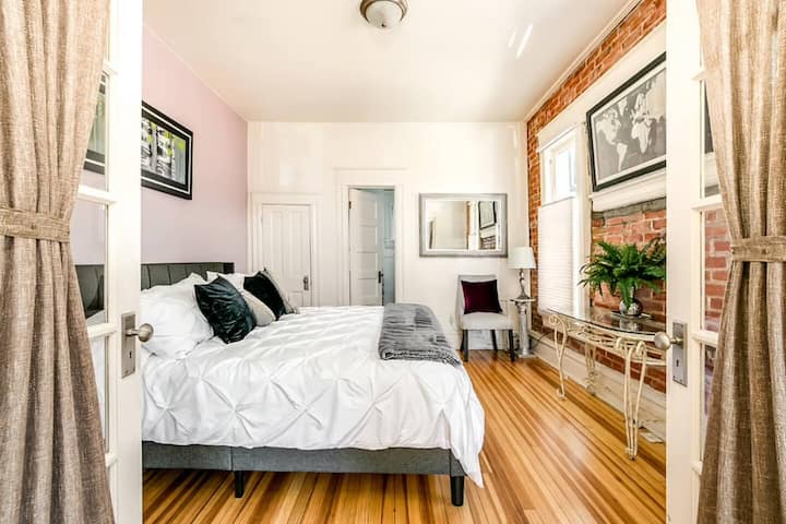 Stylish 1bed, Fast Wi-fi - Boulder, CO