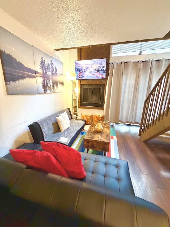 Wonderful Apartment  2beds 1room 1 Bath - Austin, TX