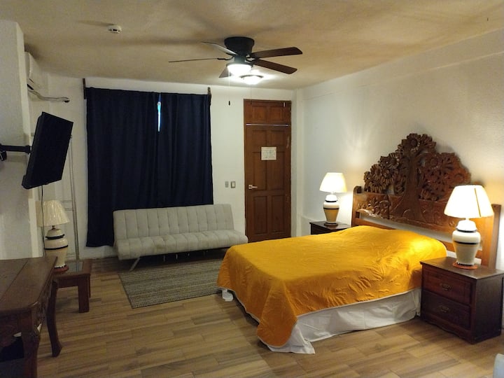 Habitación Cerca De La Marina Y Playa - Cabo San Lucas